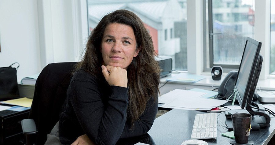 Helga vala: „ákvæðið um vernd uppljóstrara fellt út“ - „tilviljun?“