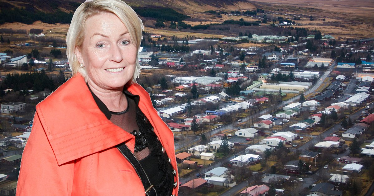 Jónína Ben lenti í ó­trú­legum ó­göngum í Hveragerði í nótt