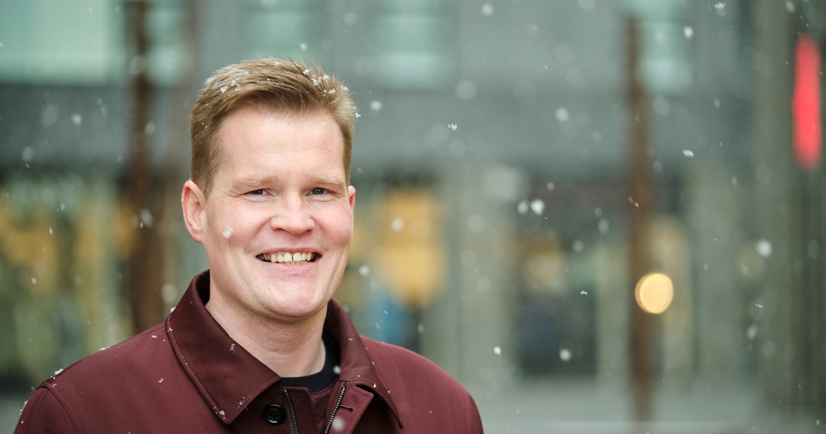 Bragi Valdimar var beðinn um að finna nýtt orð í staðinn fyrir „píku­prump“